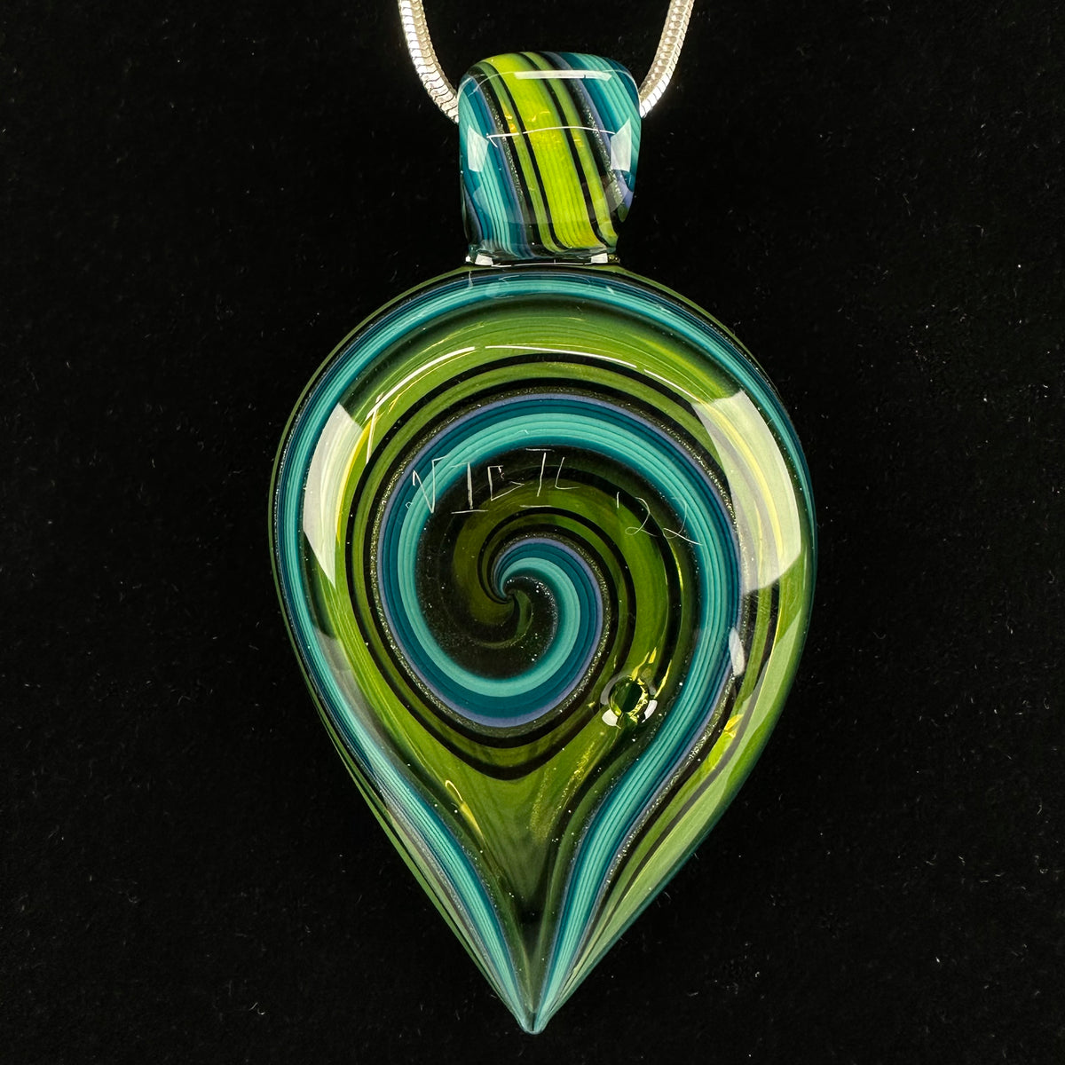 Wig Wag Pendant by Vigil Glass – Art Dogs Glass Shop